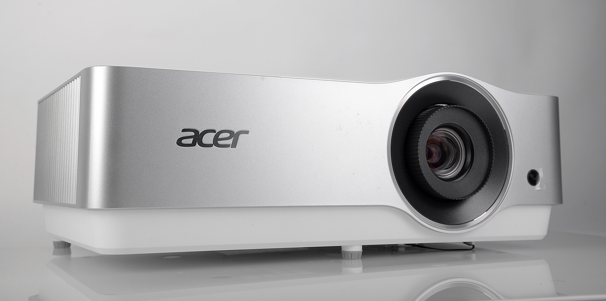 Acer Announces World's Smallest 4K UHD Laser Projector • Home Theater Forum