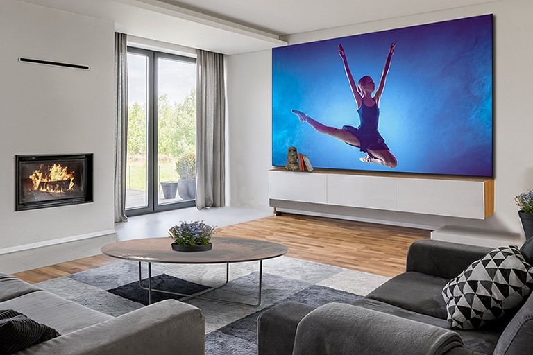LG showcases massive 136-inch MAGNIT 4K TV • Home Theater Forum